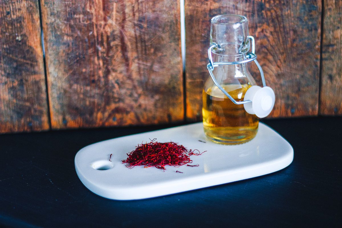 Så använder du hel saffran - mortla & marinera • Heavenly Cupcake